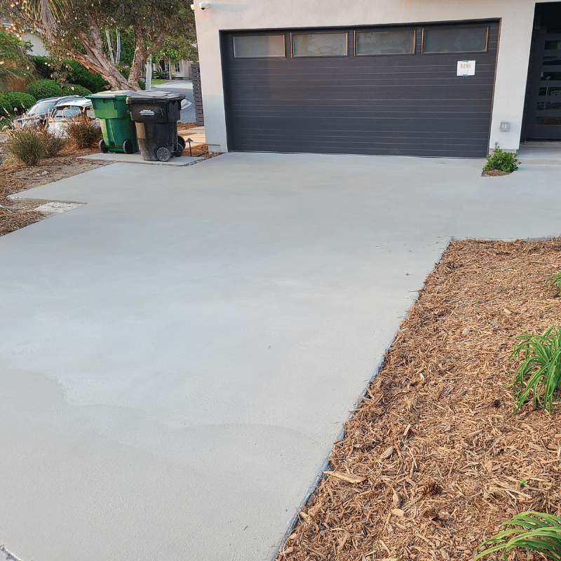 Concrete Paint vs. Concrete Coatings: What's Best for Your Driveway?