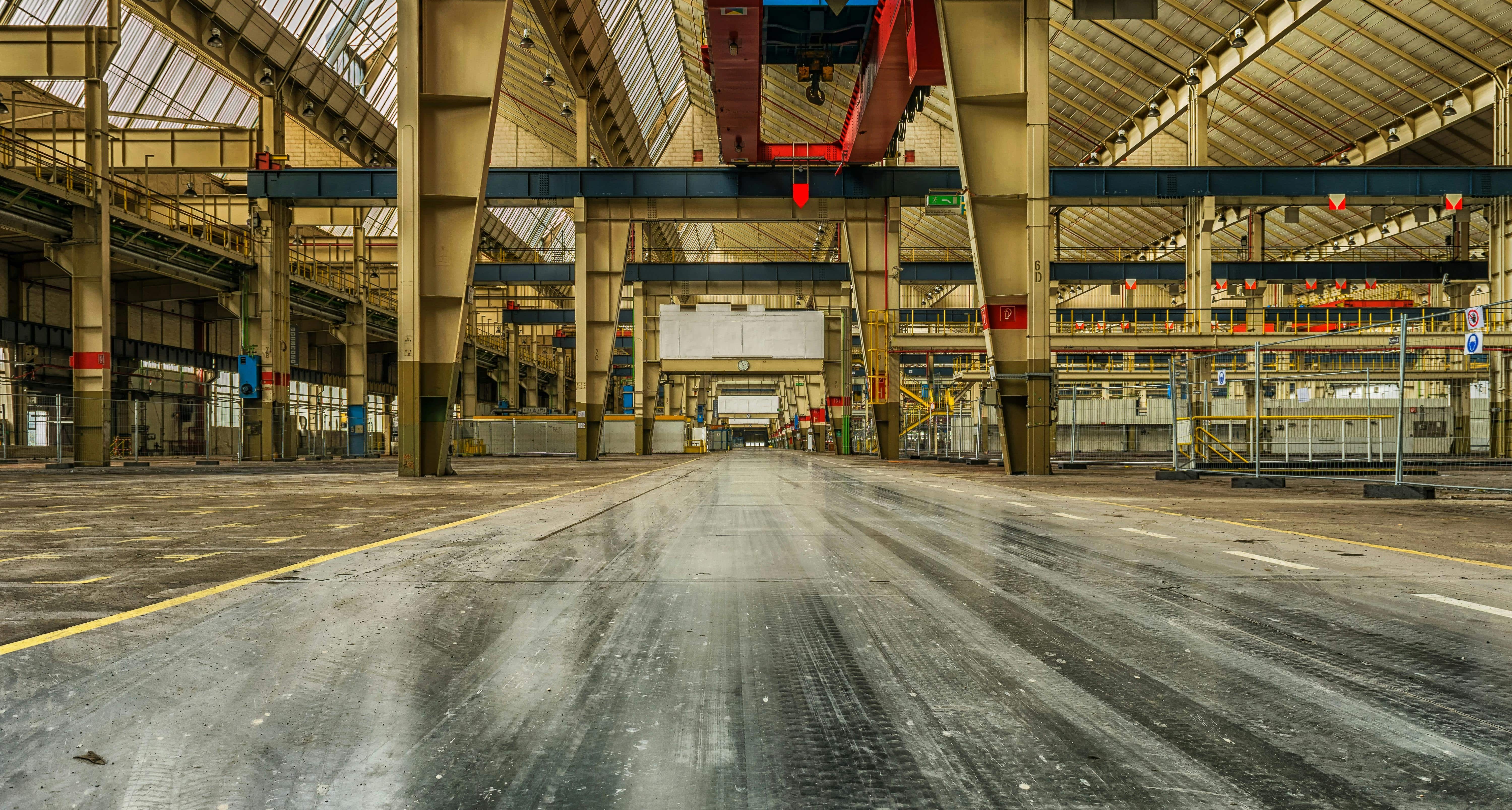 MSHA vs. OSHA: Key Safety Differences Every Contractor Should Know