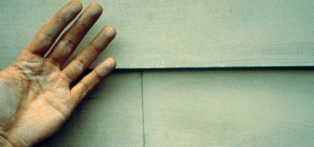 What Causes Chalking Paint And How to Fix It